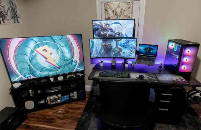 Elevating Your Workspace: A Comprehensive Comparison Between Standing ...